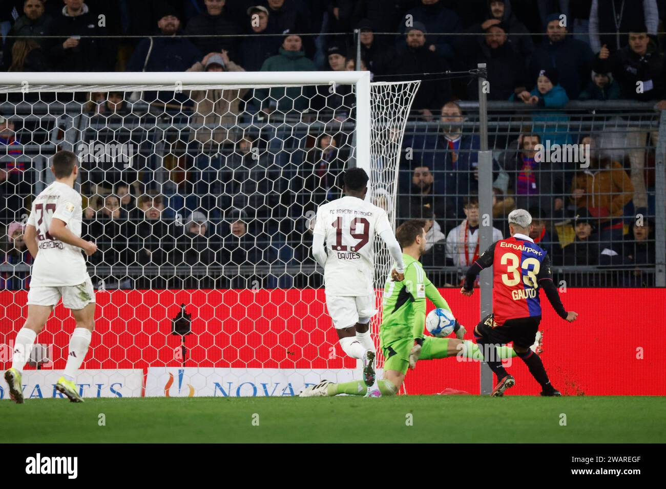 Juan gauto hi-res stock photography and images - Alamy