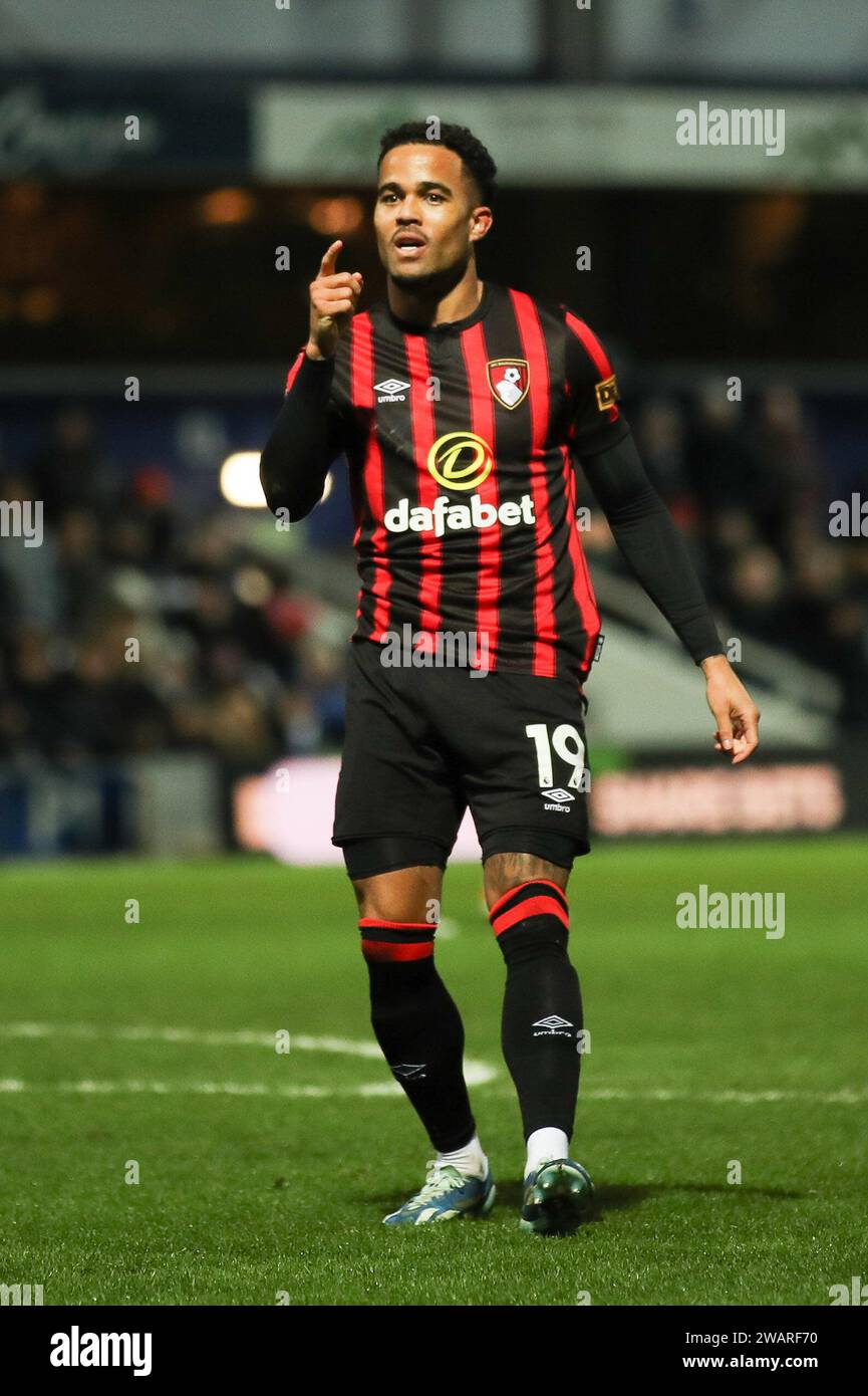 London, UK. 06th Jan, 2024. Justin Kluivert of Bournemouth scores to ...