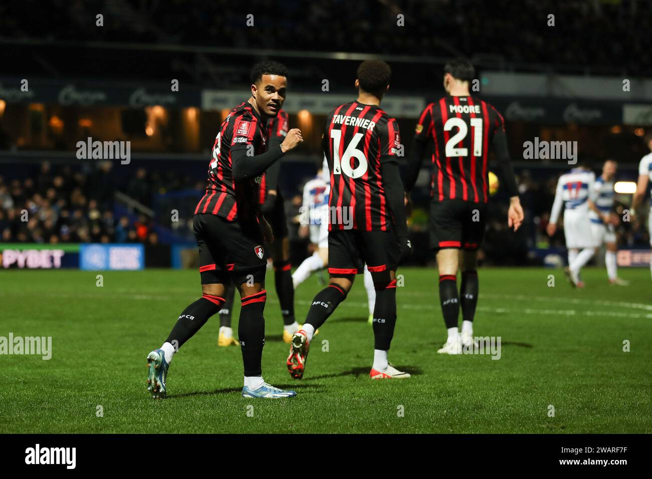 London, UK. 06th Jan, 2024. Justin Kluivert of Bournemouth scores to ...