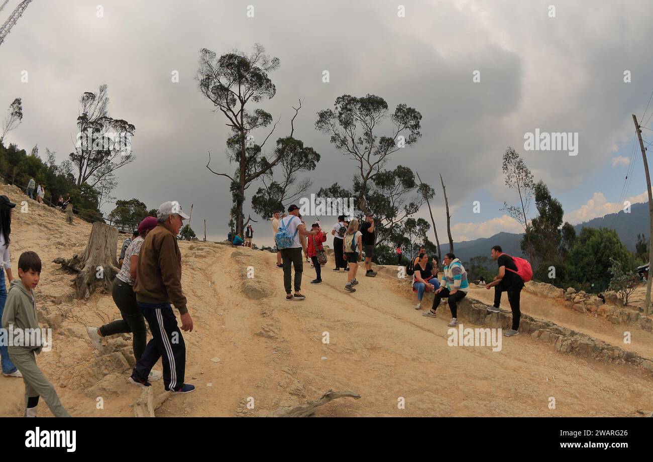 BOGOTA-COLOMBIA. 03-01-2024. Tourist climb the Monserrat hill in Bogota ...