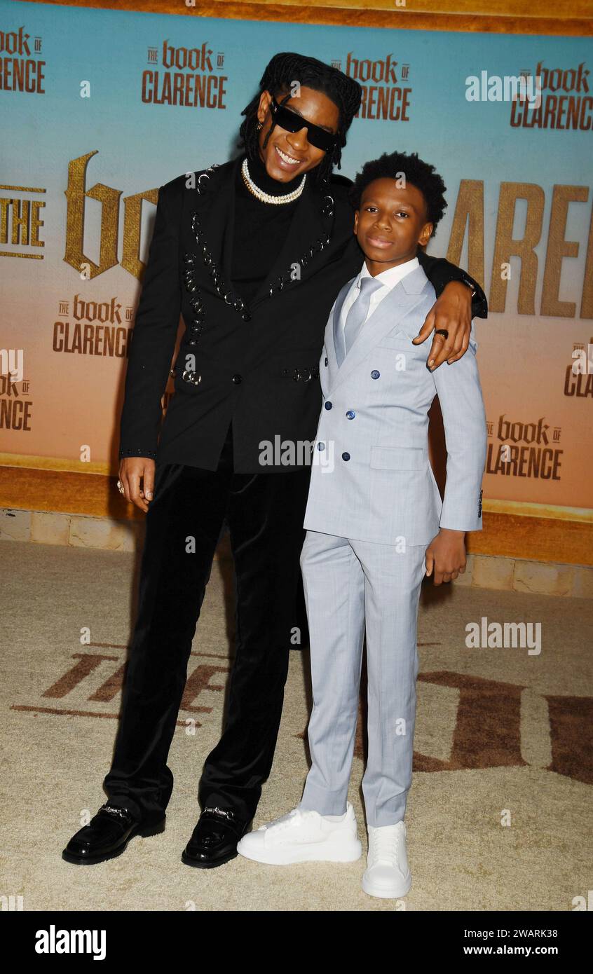 LOS ANGELES, CALIFORNIA - JANUARY 05: (L-R) RJ Cyler and Chase Dillon ...