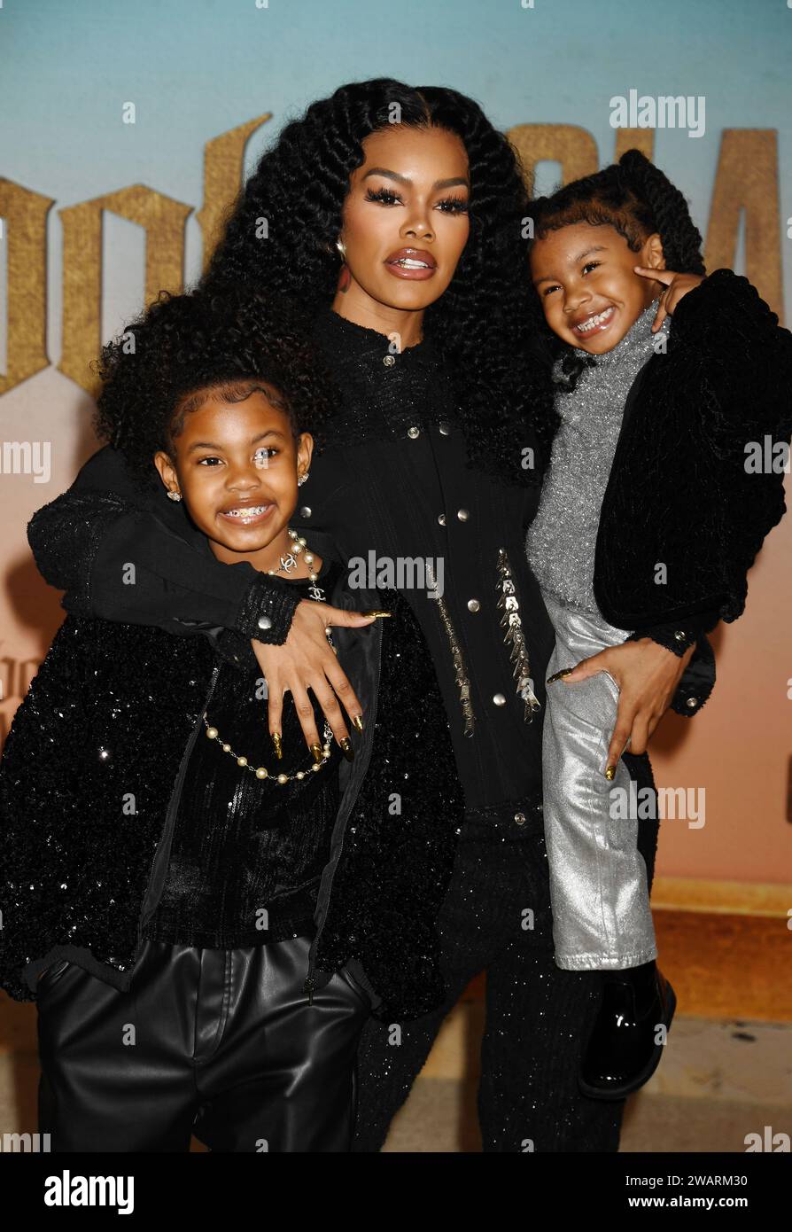 LOS ANGELES, CALIFORNIA - JANUARY 05: Teyana Taylor and children attend ...