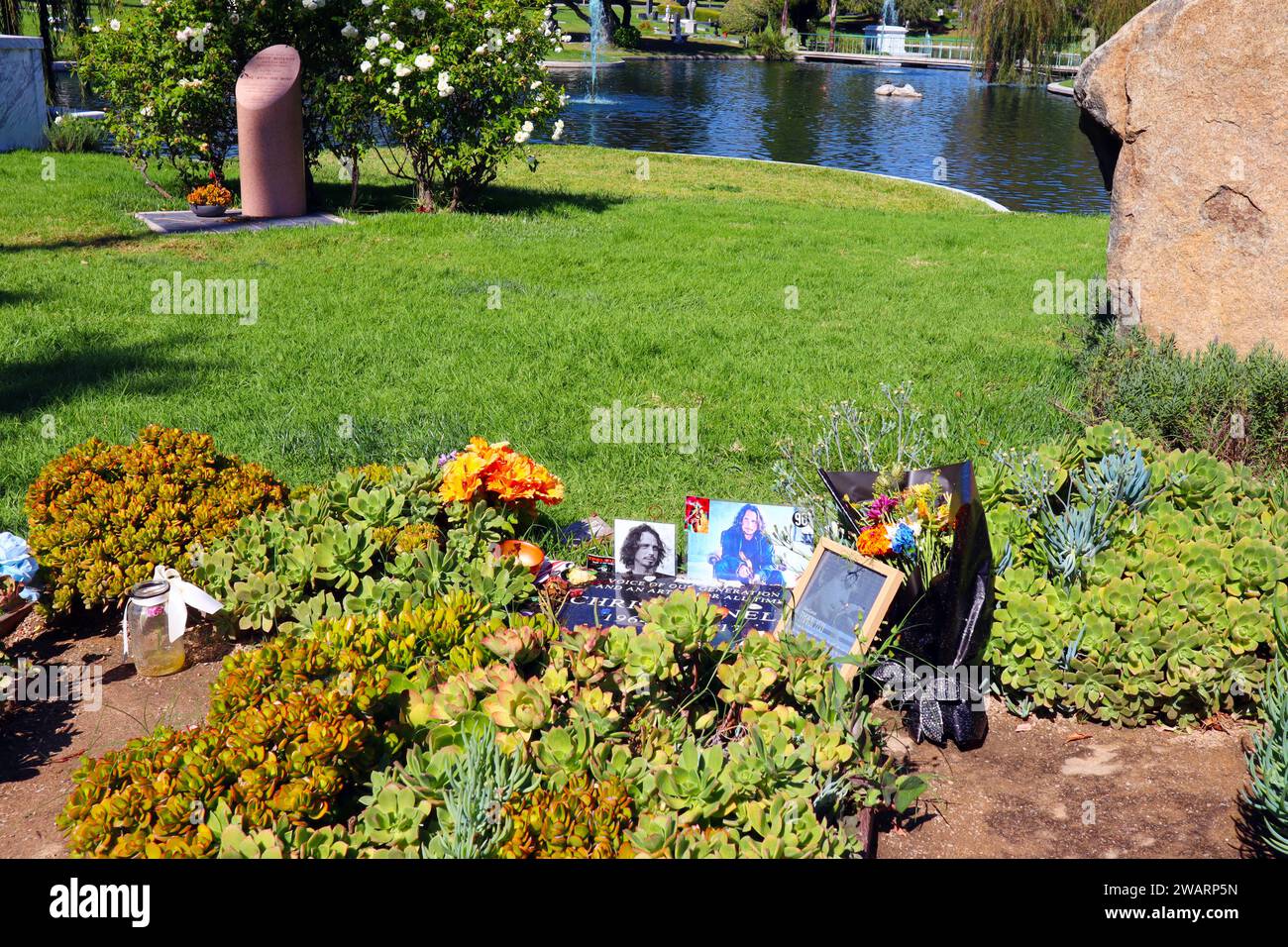 Los Angeles, California: CHRIS CORNELL grave at Hollywood Forever ...