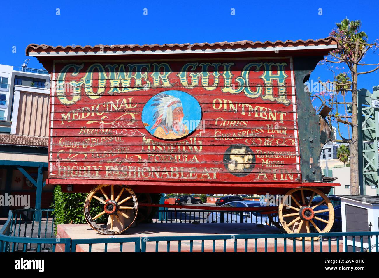 Los Angeles, California: Gower Gulch, vintage western medicine show ...