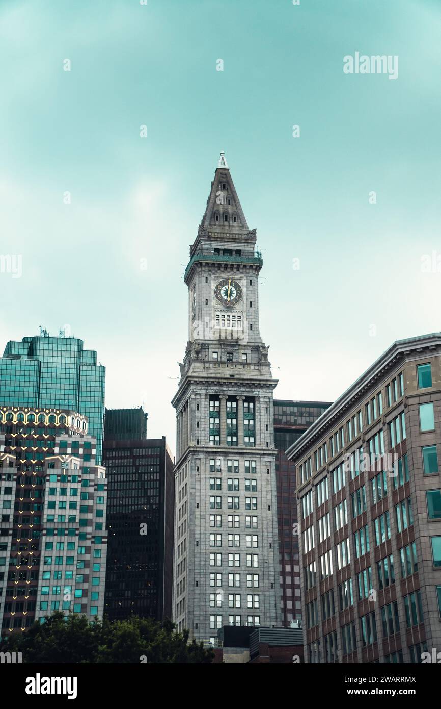 Timelapse city skyline hi-res stock photography and images - Alamy