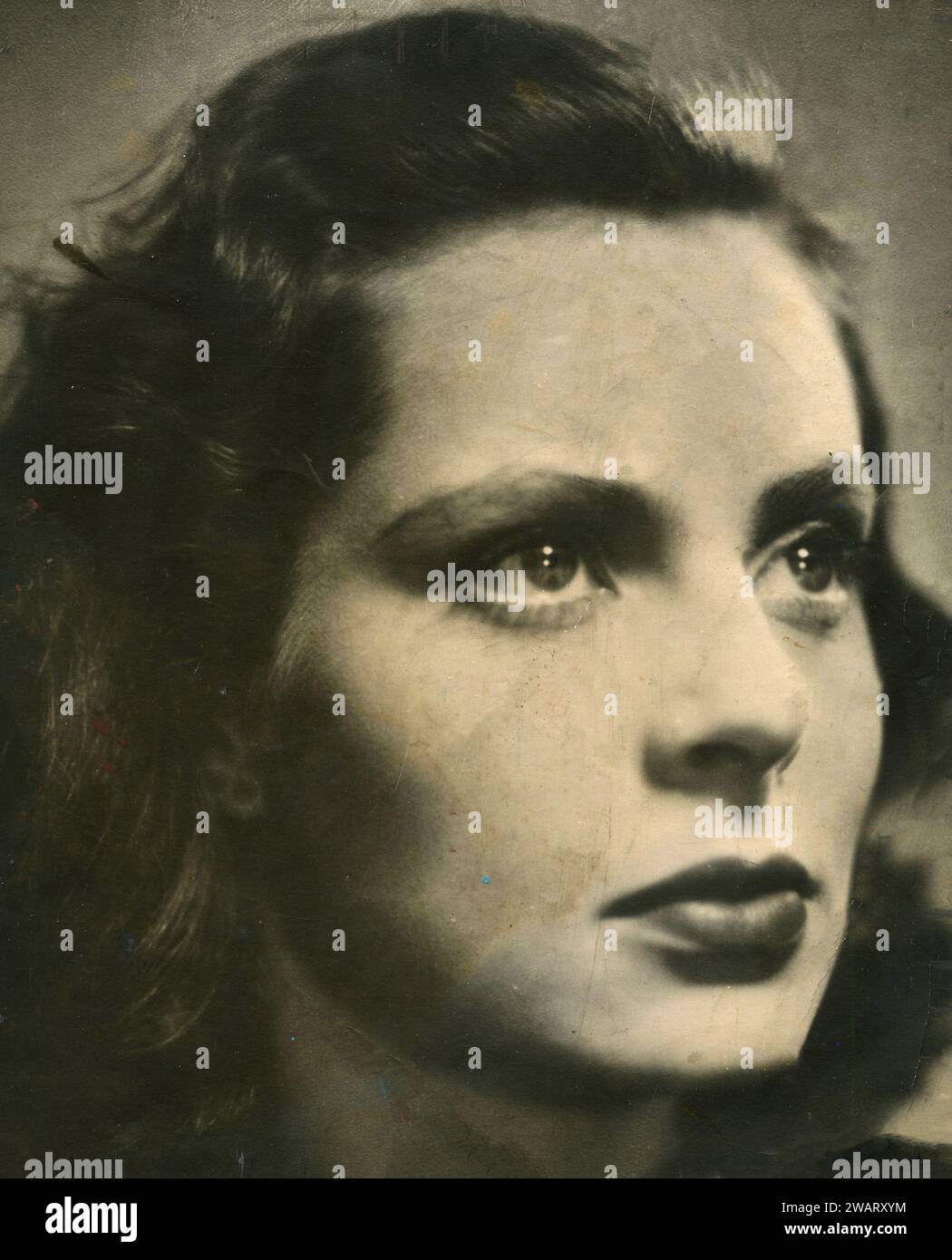 Actress close-up in a movie scene, 1930s Stock Photo - Alamy