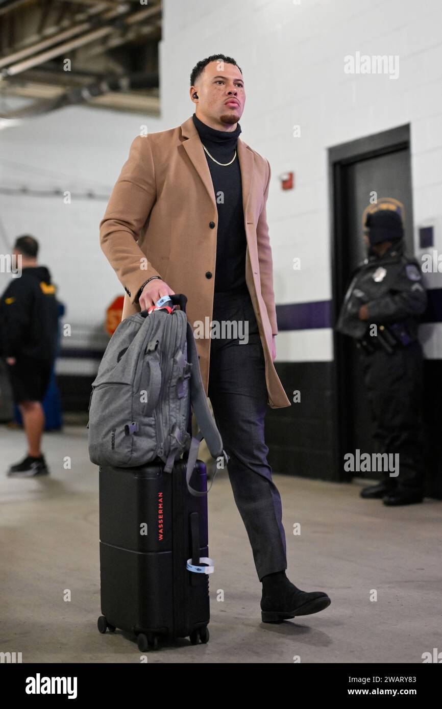 Pittsburgh Steelers linebacker Alex Highsmith arrives at M&T Bank ...
