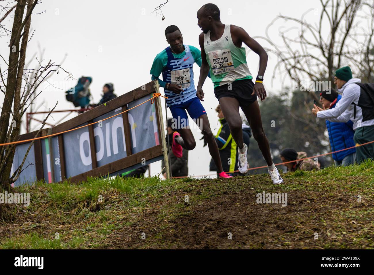CHELIMO OSCAR (Uga) and EBENYO DANIEL SIMIU (Ken), Men International ...