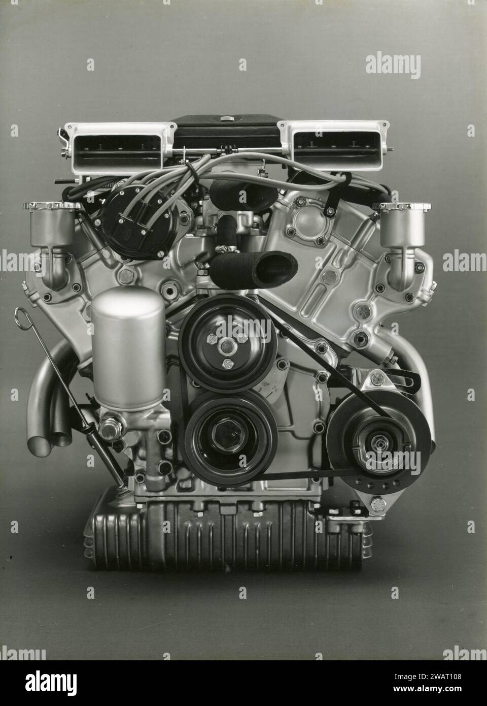 1970s automobile hi-res stock photography and images - Alamy