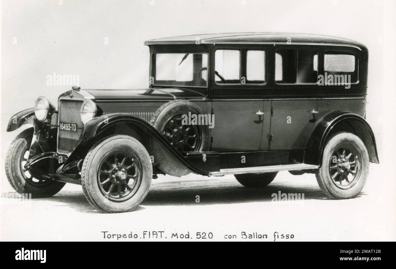 FIAT 520 Torpedo car, Italy 1920s Stock Photo - Alamy