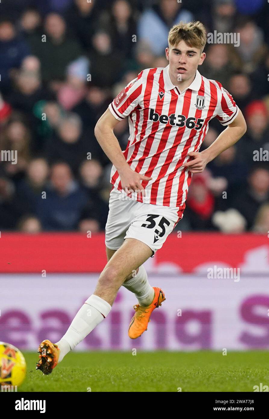 Stoke, UK. 6th Jan, 2024. Nathan Lowe of Stoke City during the The FA ...