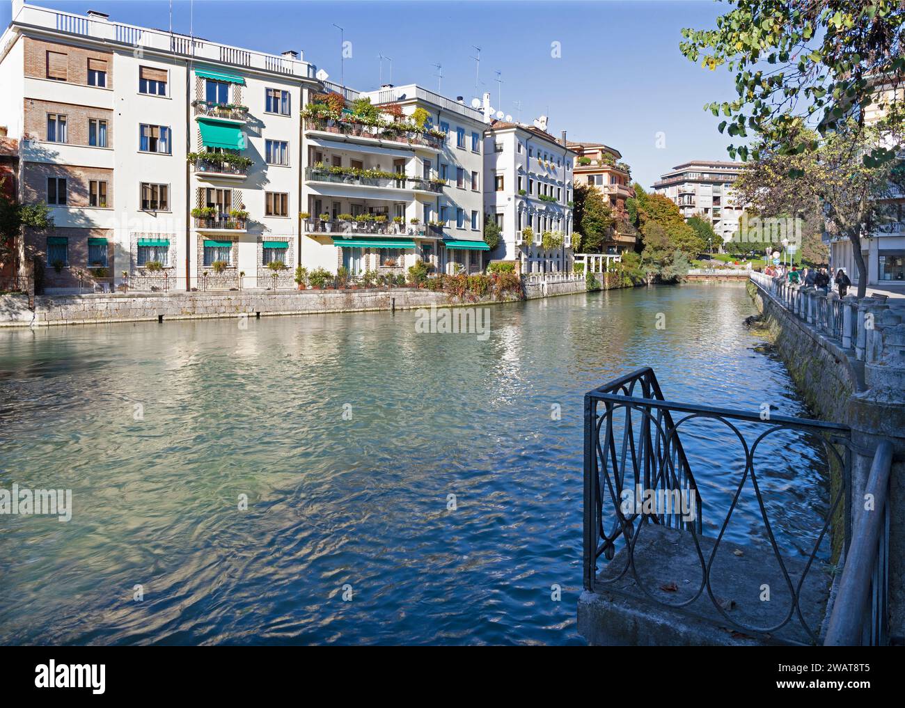 Treviso - The old town with the Sile river Stock Photo - Alamy