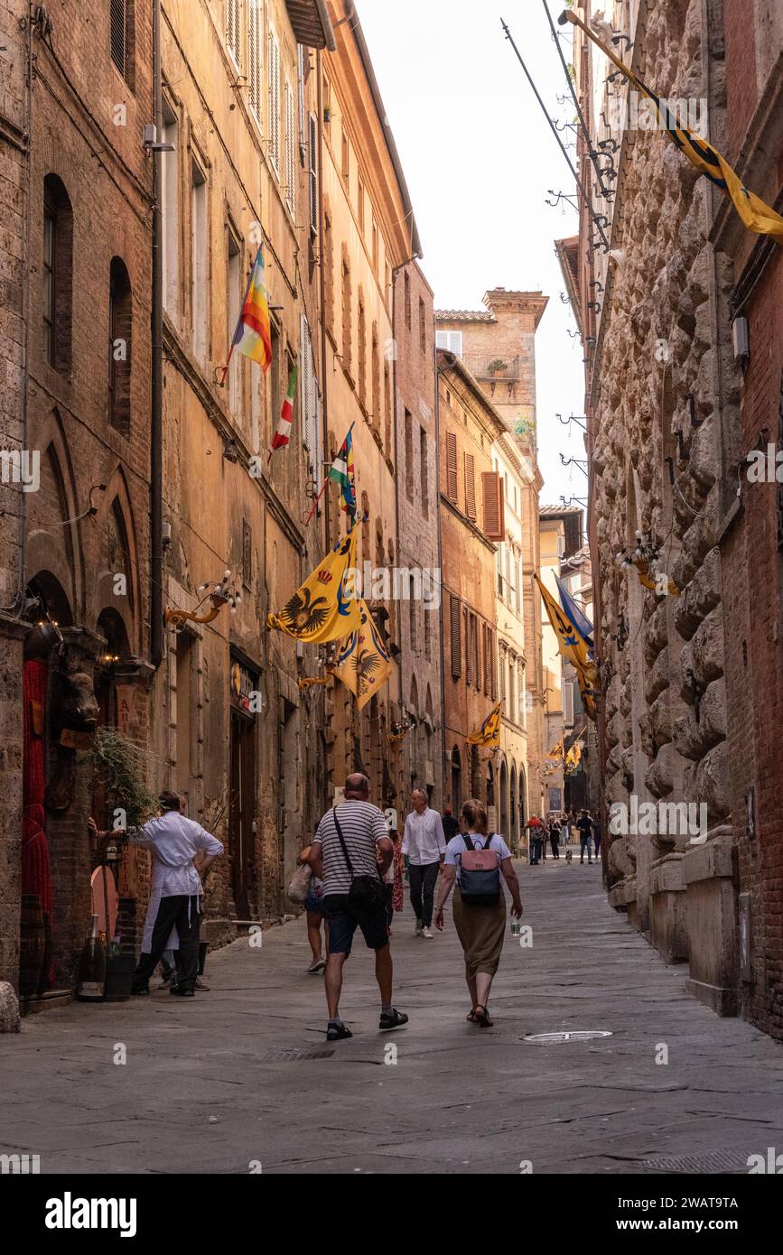Via citta hi-res stock photography and images - Alamy