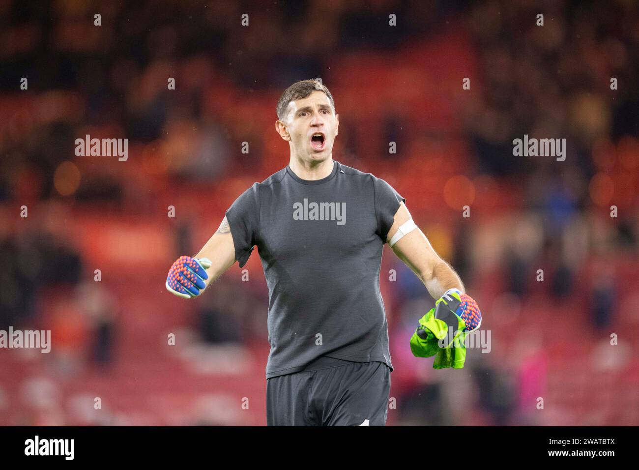 Aston villa goalkeeper emiliano martinez hi-res stock photography and ...