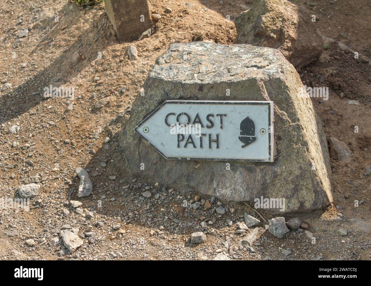 Coastal path sign at Lizard Point, Lizard Peninsula, Cornwall Stock ...