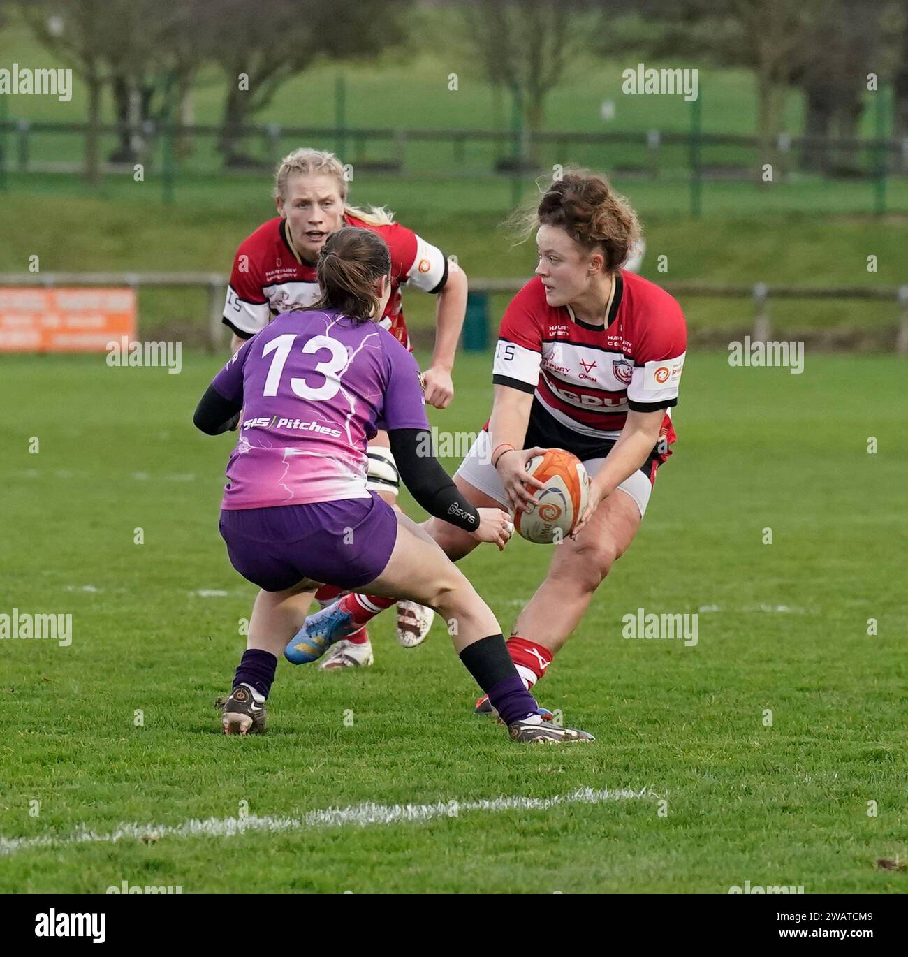 Gloucester,UK, 06 Jan 2024 Helena Rowland (Loughborough) (L) Llucu ...