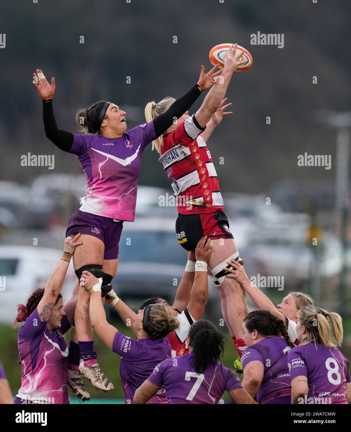 Gloucester,UK, 06 Jan 2024 Emma Wassell (Loughborough) (L) Sam Monaghan ...