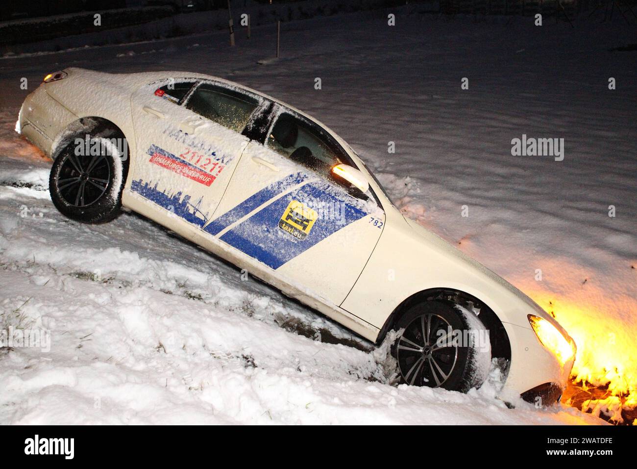 über fahrer hi-res stock photography and images - Alamy