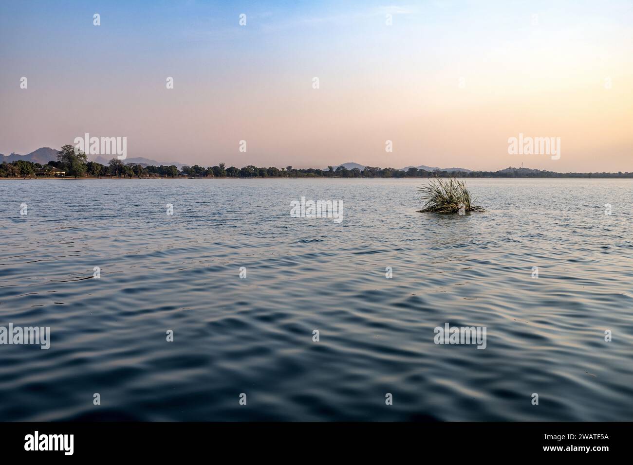Malawi scene nature scenery hi-res stock photography and images - Alamy