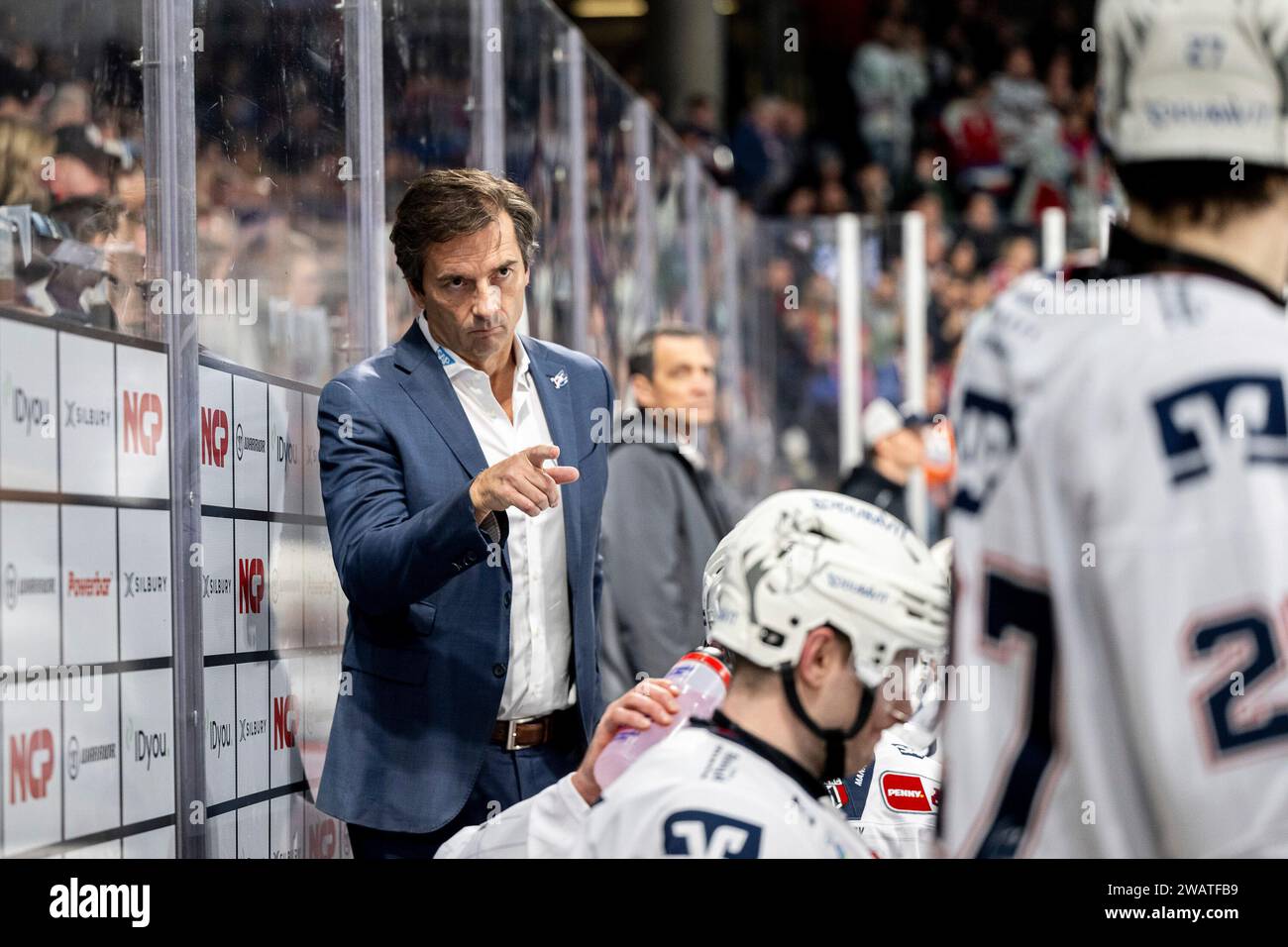 Dallas eakins hi-res stock photography and images - Alamy