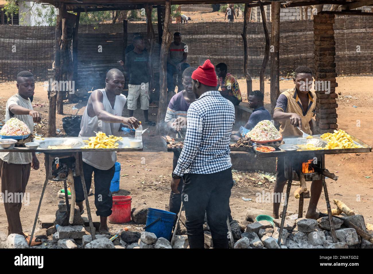 Malawi food rations hi-res stock photography and images - Alamy