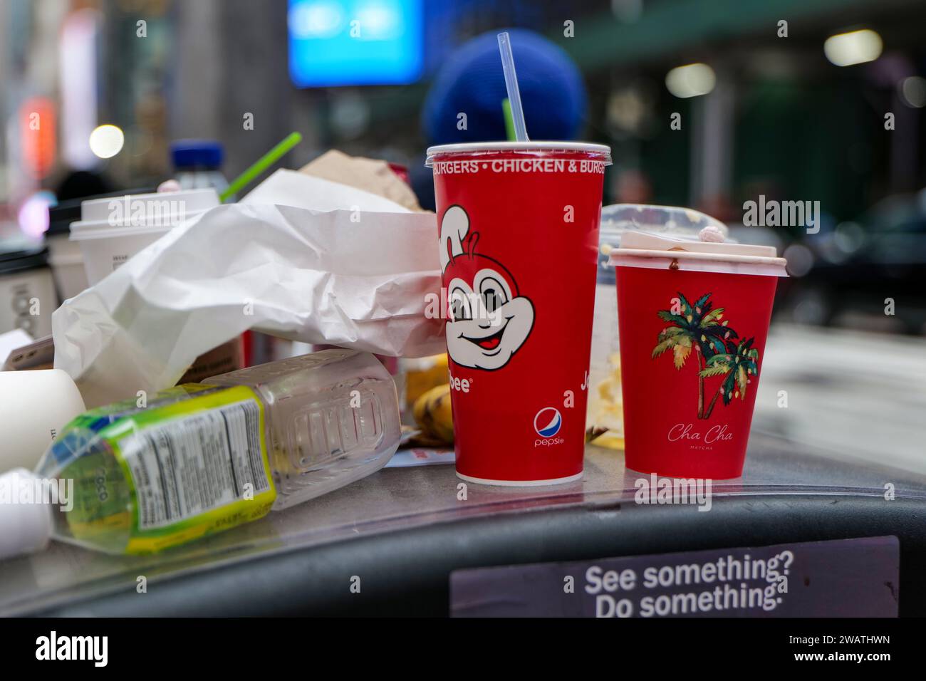 New York, New York, USA. 6th Jan, 2024. Overflowing garbage containers ...