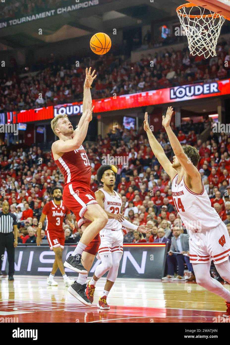 MADISON, WI - JANUARY 06: Wisconsin forward Carter Gilmore (14) tries ...