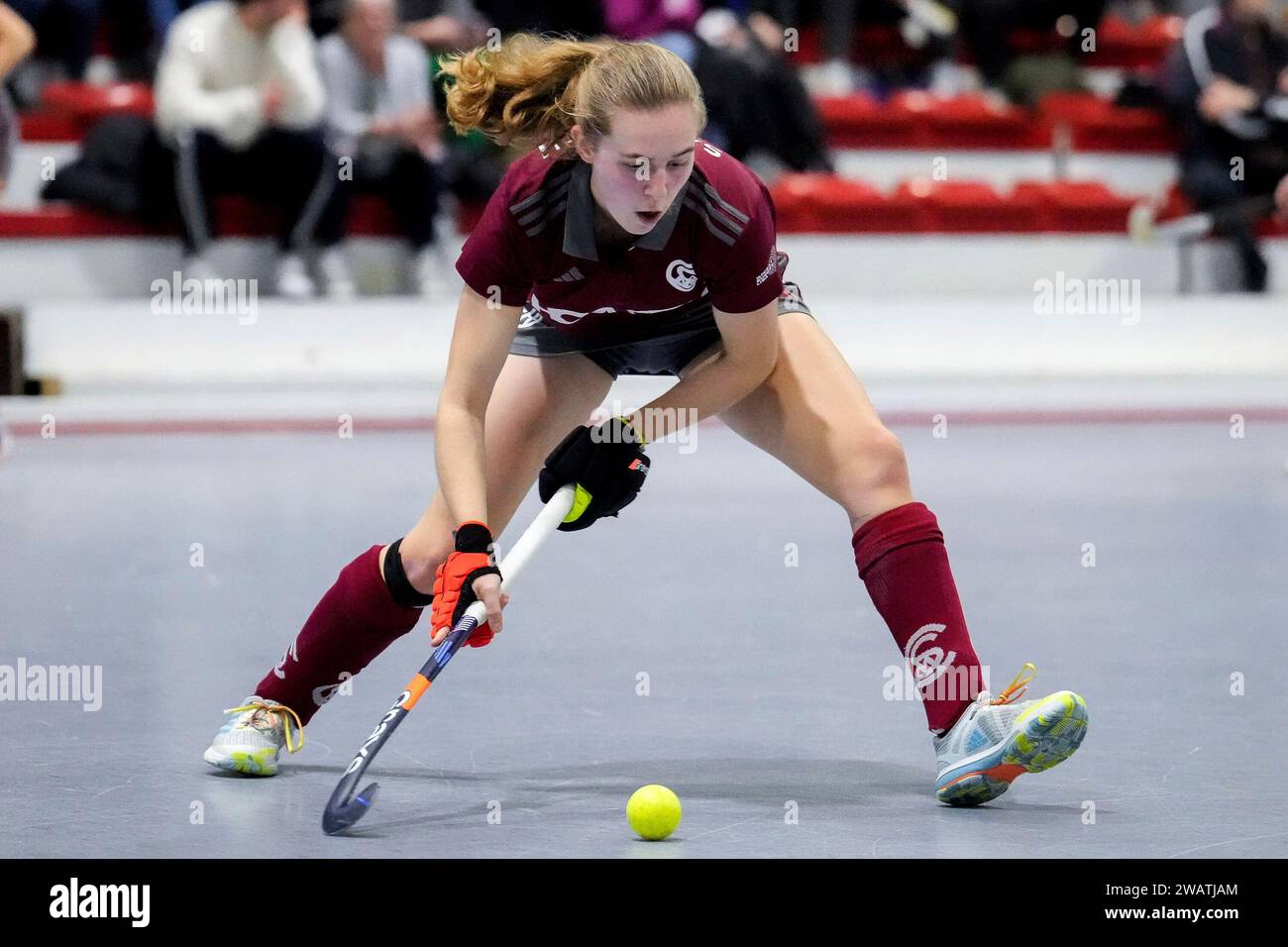 Mannheim, Deutschland. 06th Jan, 2024. Cara Sambeth (MSC, 24), am Ball ...
