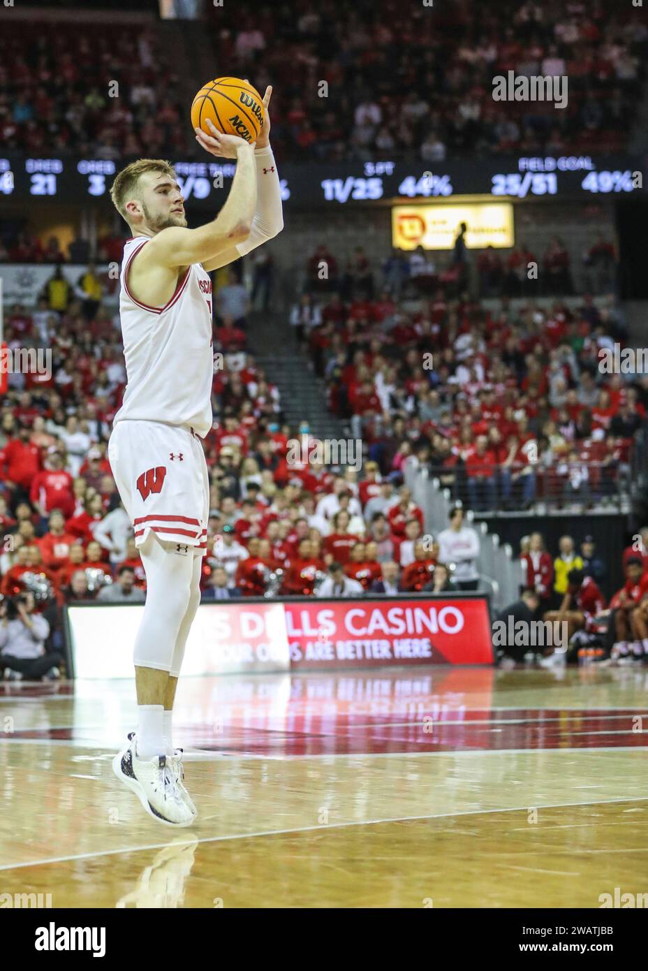 MADISON, WI - JANUARY 06: Wisconsin forward Tyler Wahl (5) shoots a ...