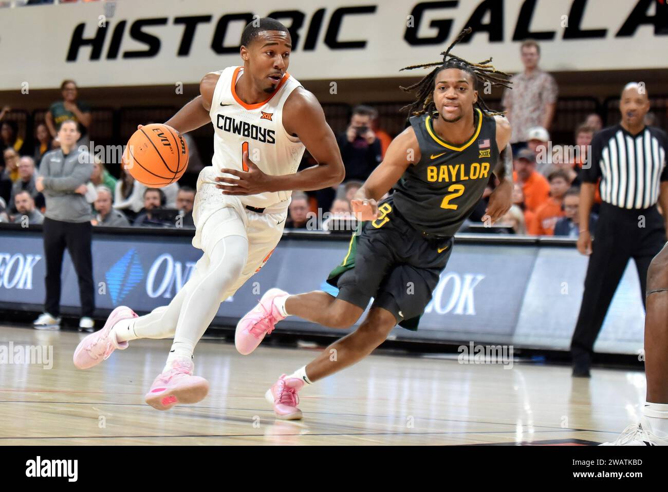 Oklahoma State guard Bryce Thompson (1) drives past Baylor guard Jayden ...