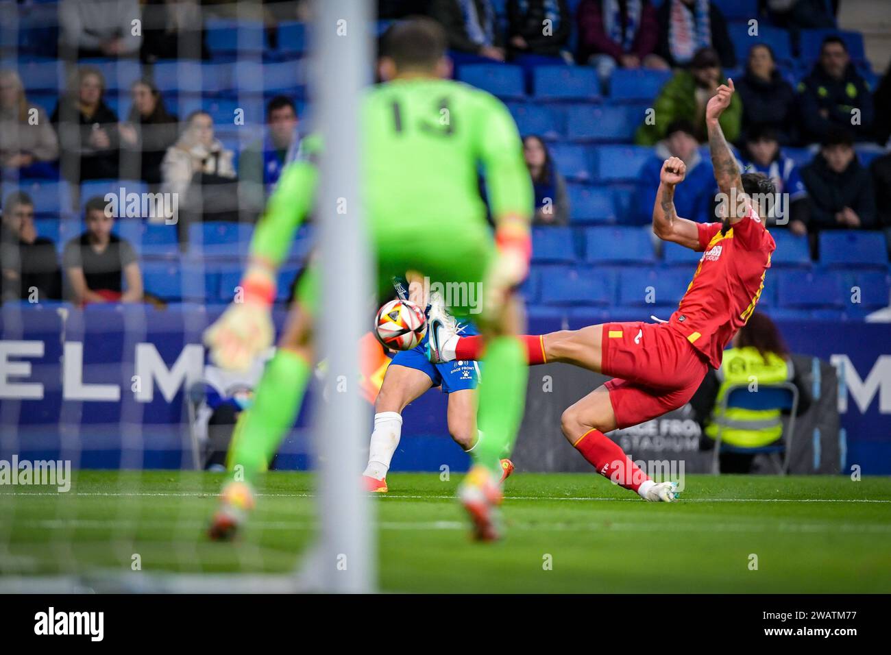Barcelona, Spain. 06th Jan, 2024. Goalkeeper David Soria (Getafe CF ...