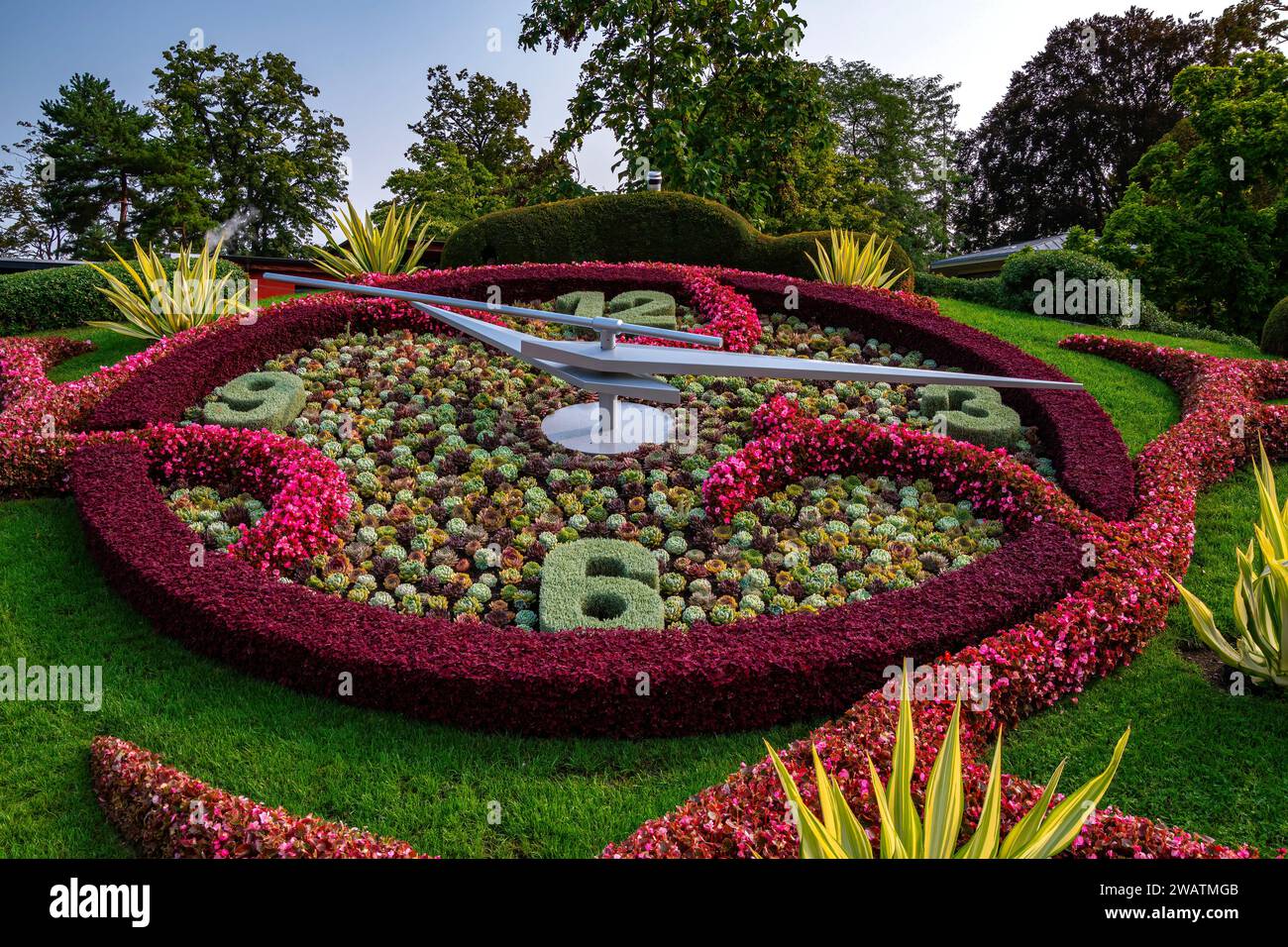 Flower Clock at Geneva Switzerland's lakefront during summer period in ...