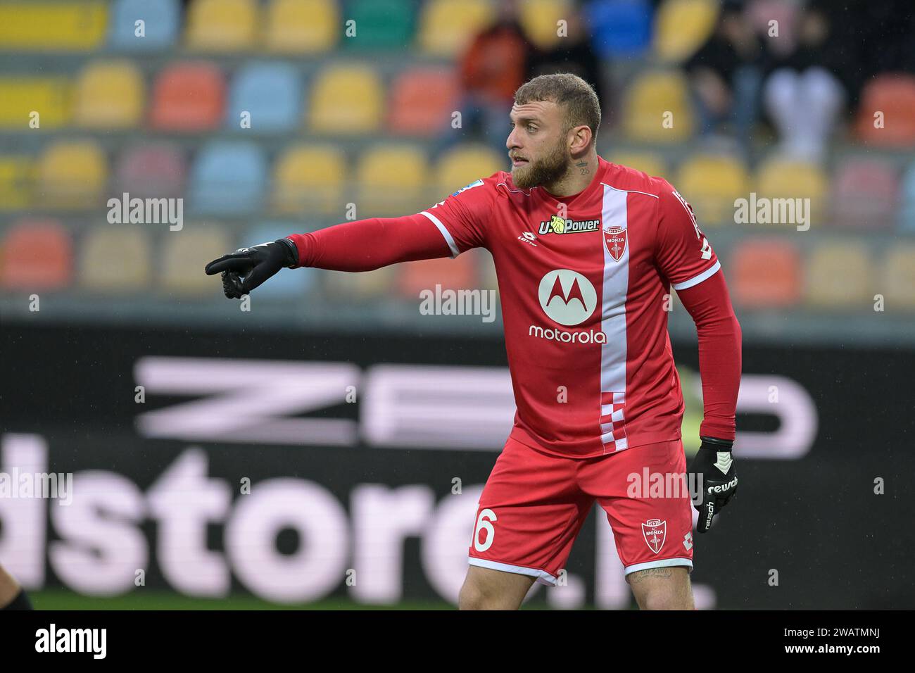Michele Di Gregorio of AC Monza during Serie A Football Match ...