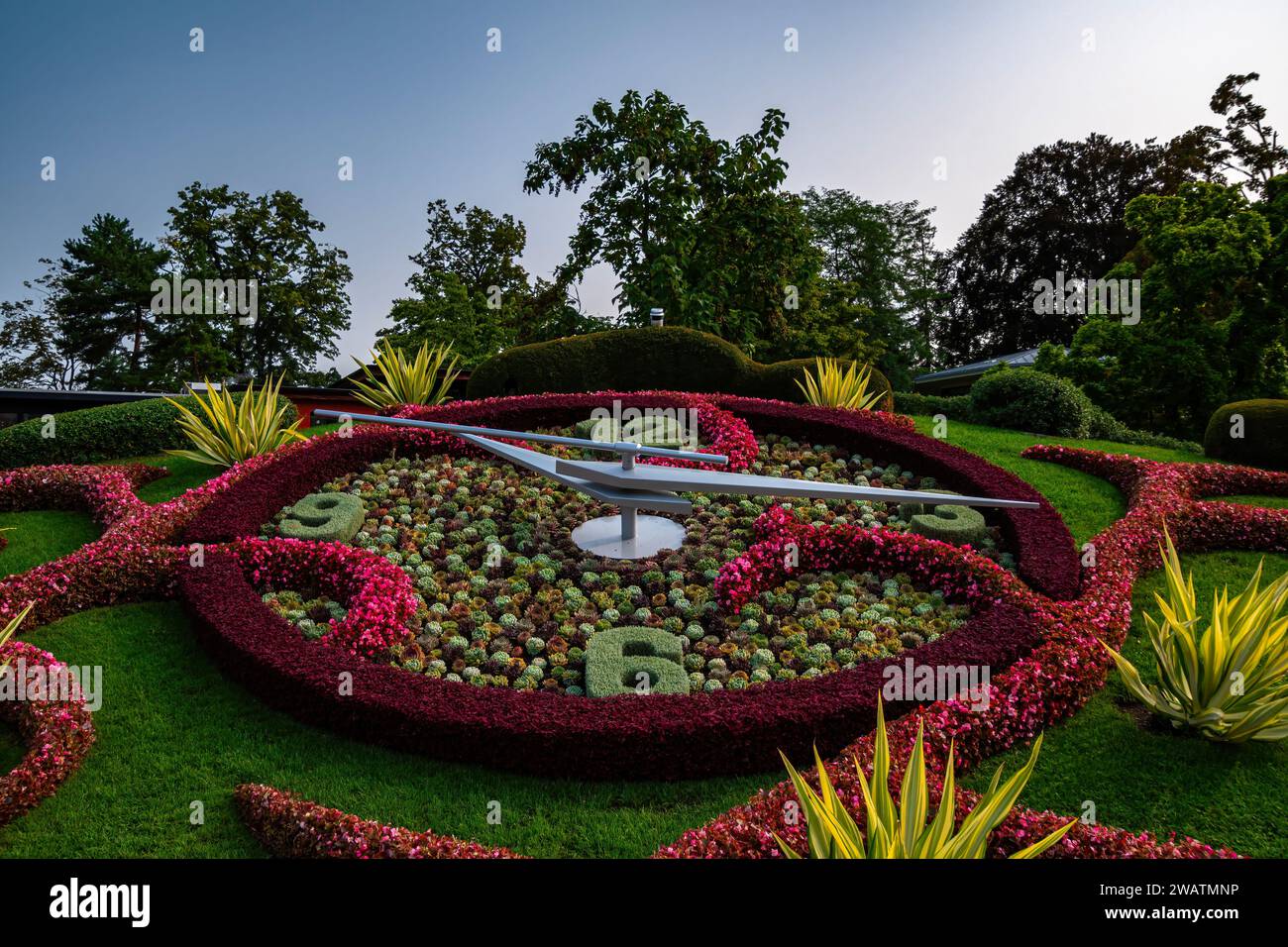 Flower Clock at Geneva Switzerland's lakefront during summer period in ...