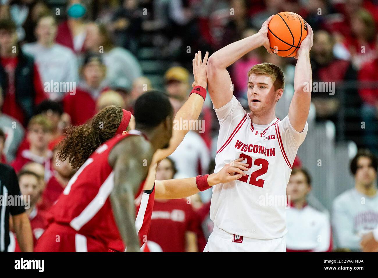 Wisconsin's Steven Crowl (22) against Nebraska during the first half of ...