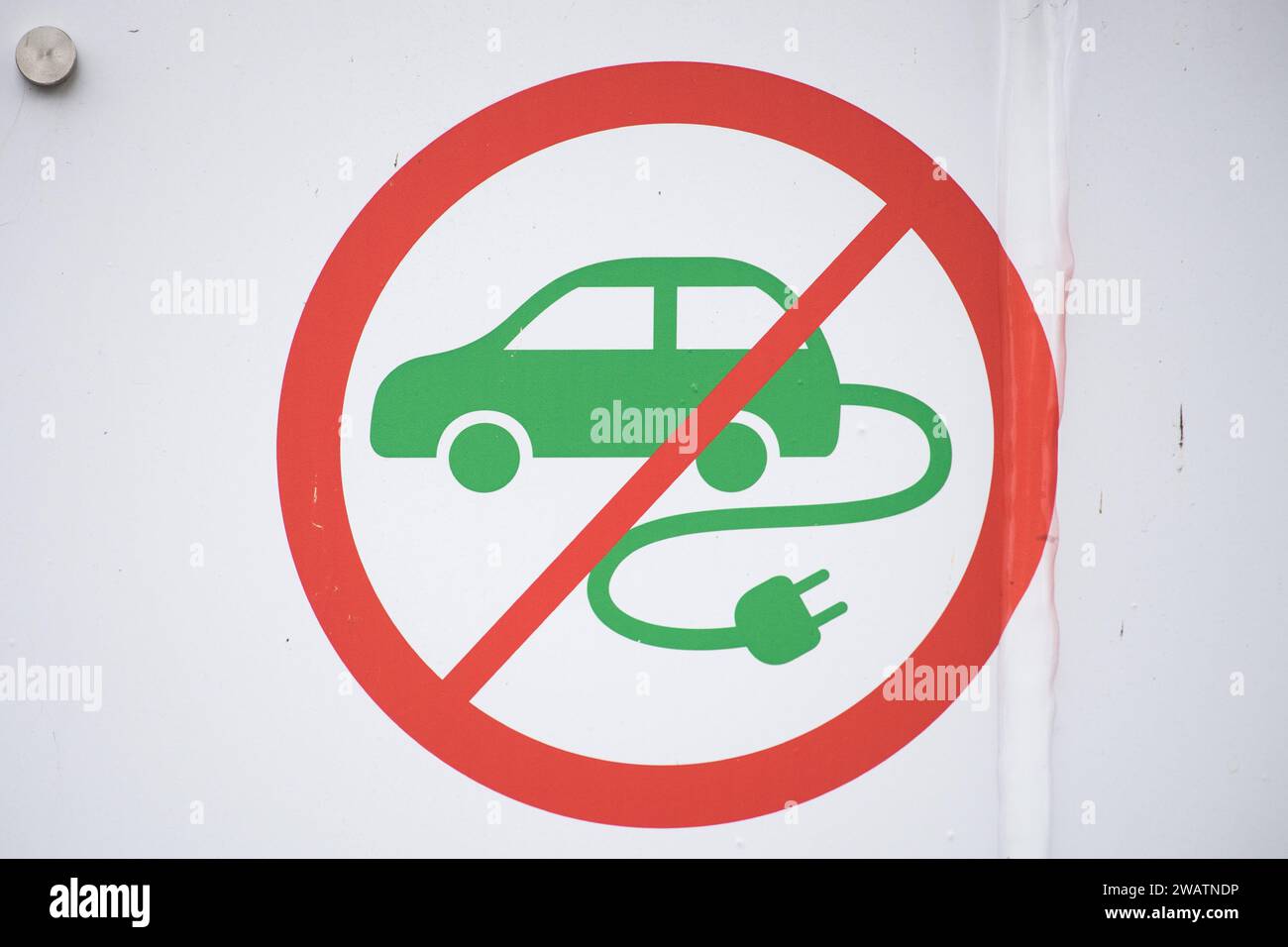 Poland no electric car driving hi-res stock photography and images - Alamy