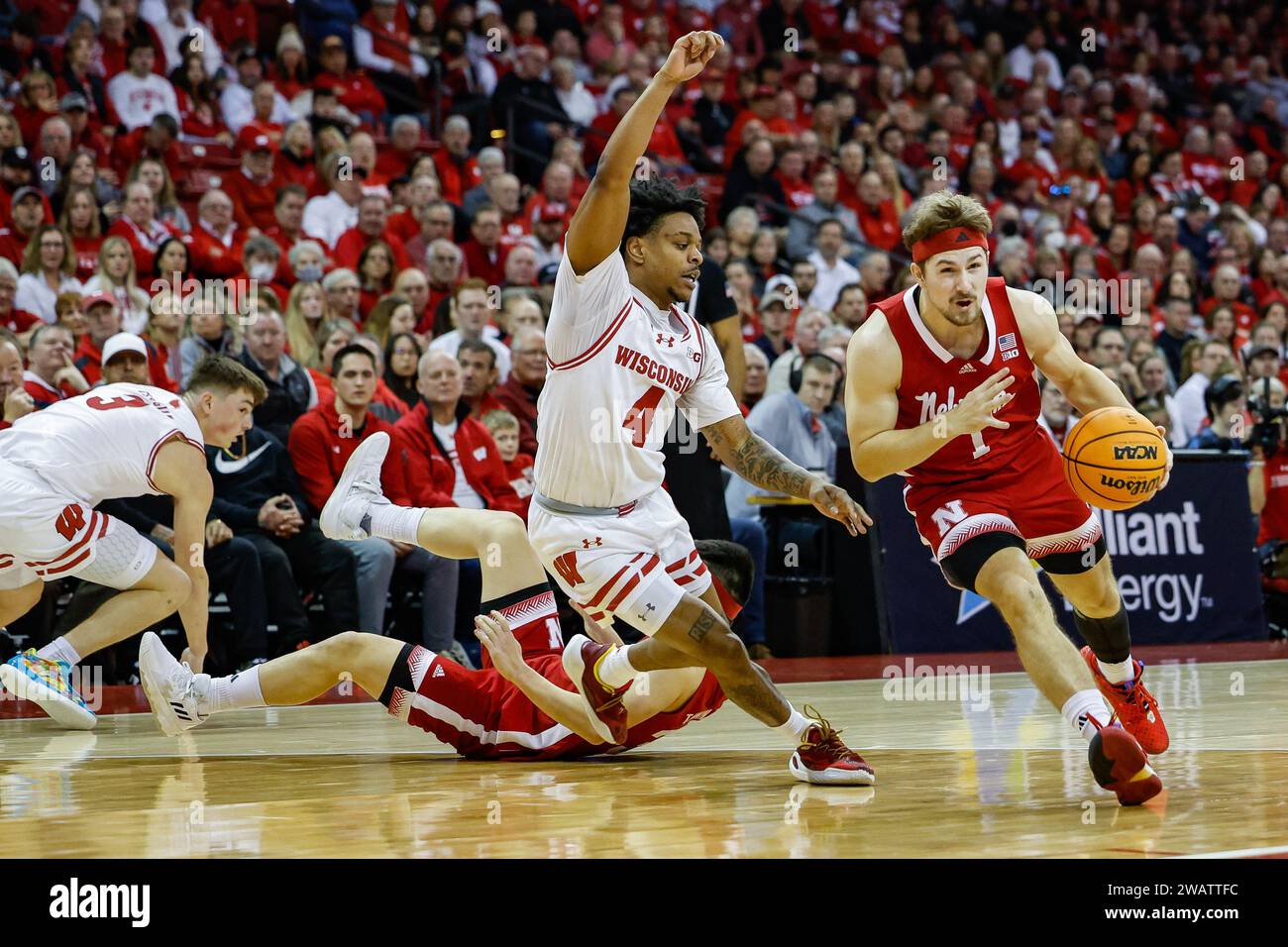 Madison, WI, USA. 6th Jan, 2024. Nebraska Cornhuskers guard Sam Hoiberg ...