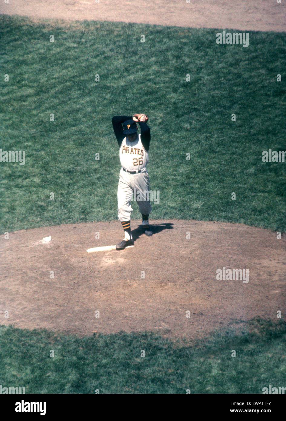 SAN FRANCISCO, CA - MAY 2: Pitcher Roy Face #26 of the Pittsburgh ...