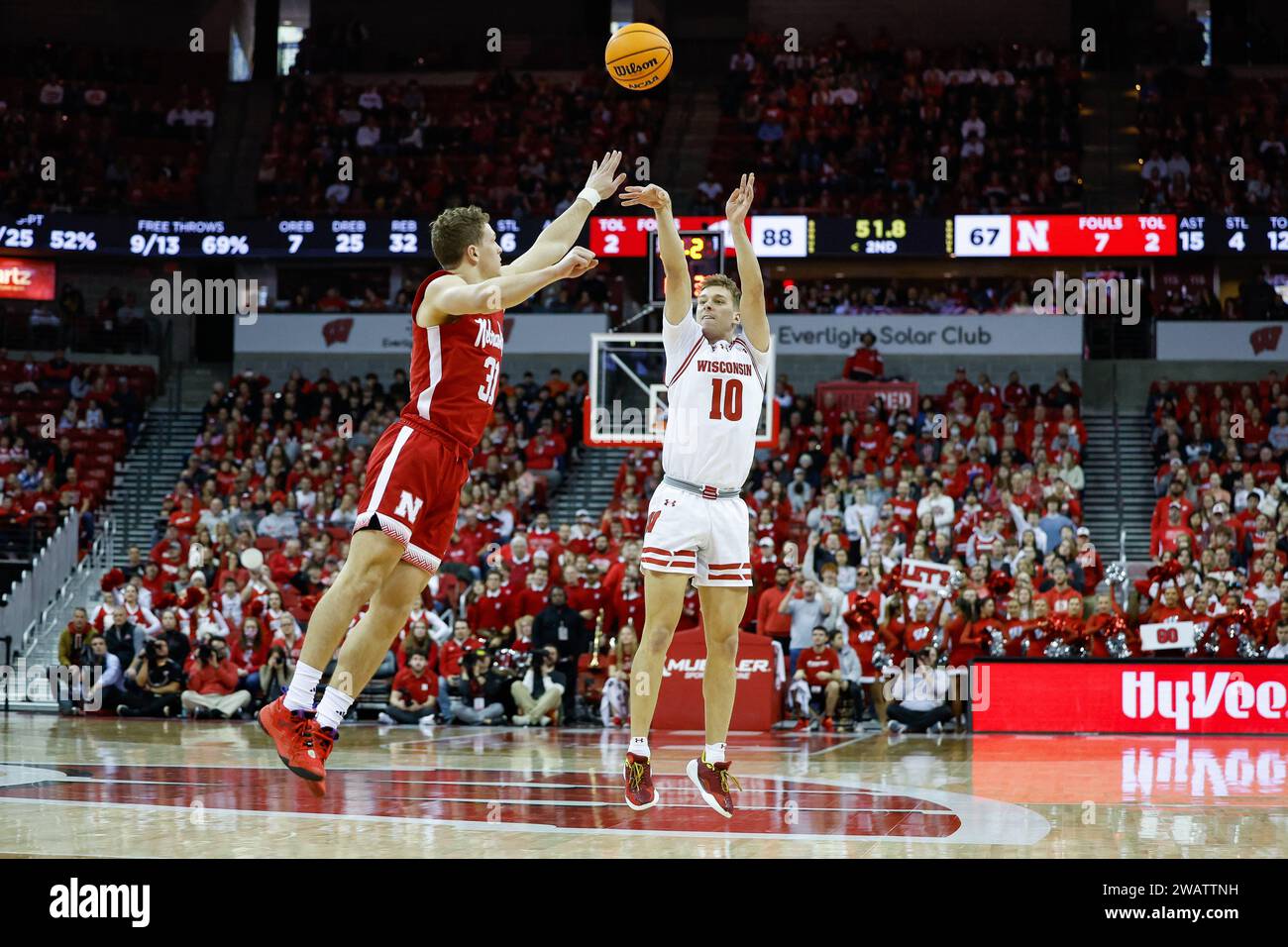 Madison, WI, USA. 6th Jan, 2024. Wisconsin Badgers guard Isaac Lindsey ...