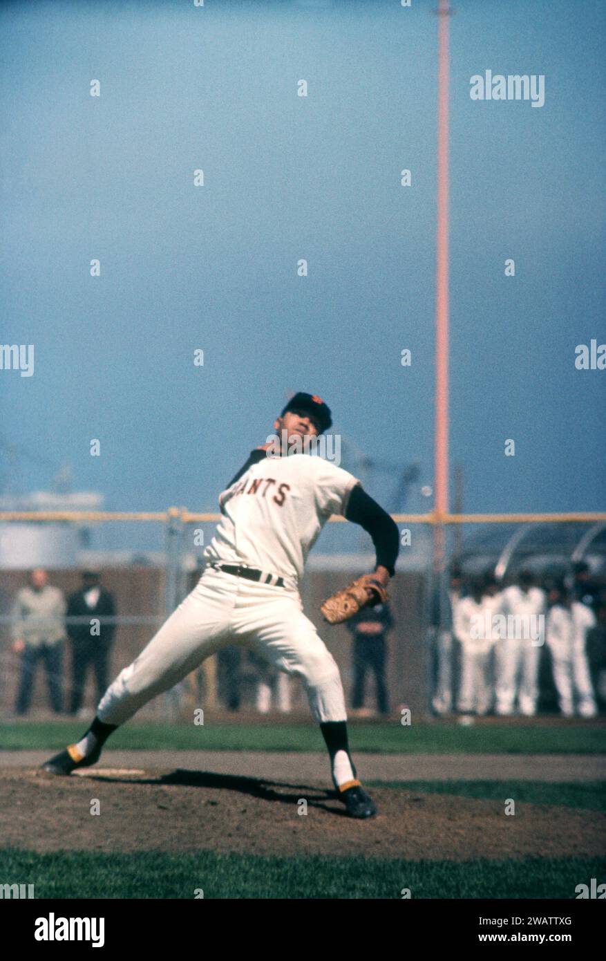SAN FRANCISCO, CA - MAY 2: Pitcher Juan Marichal #27 of the San ...