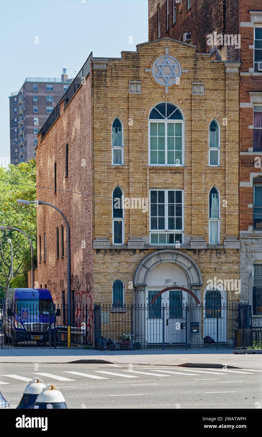 Former Orthodox synagogue Podhajcer Shul retains its markings, but has ...