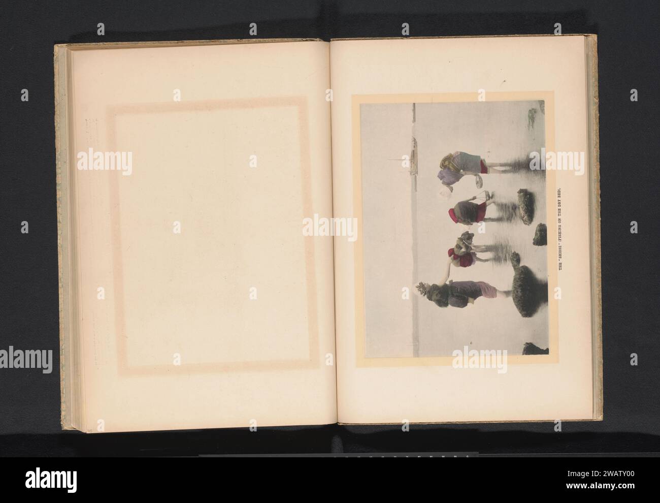 Women who fish hi-res stock photography and images - Alamy