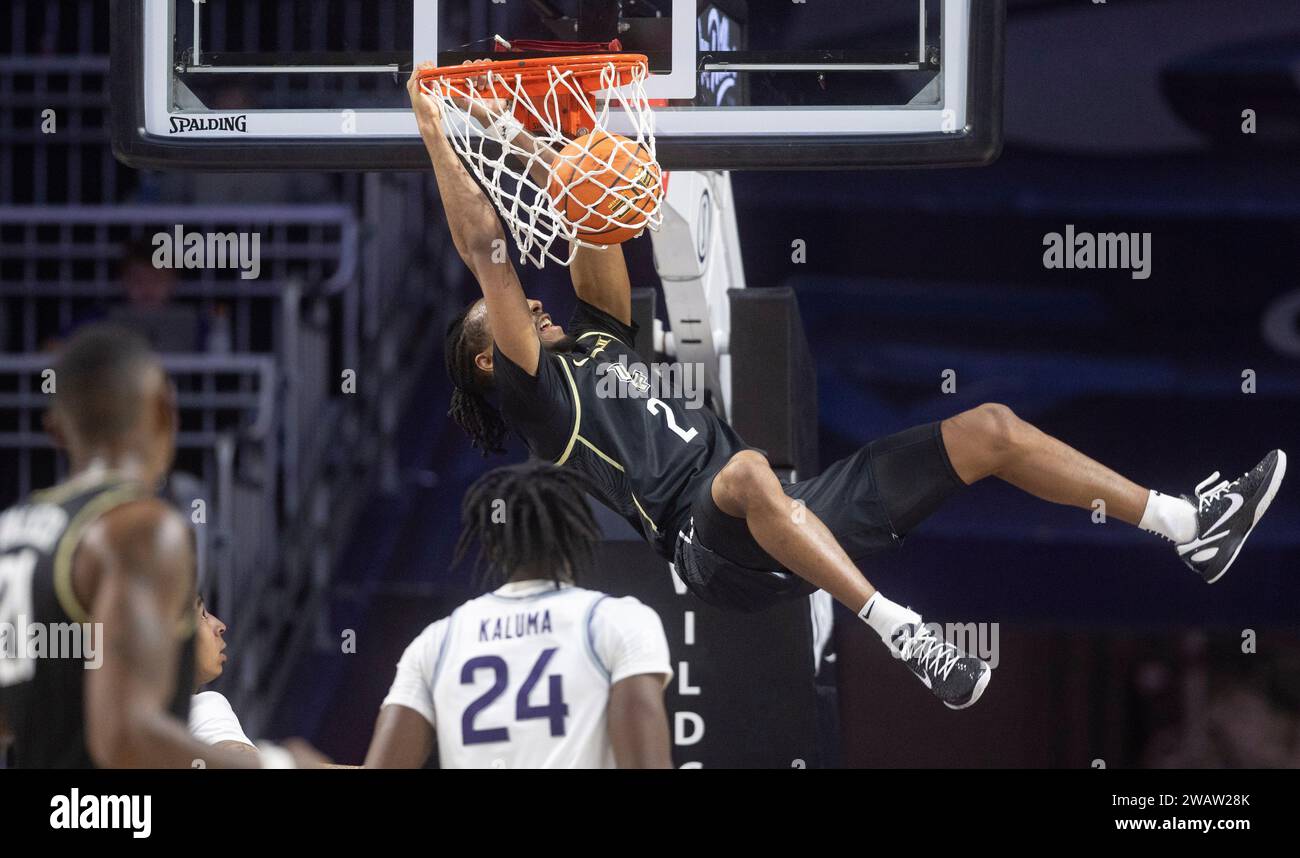 Central Florida guard Shemarri Allen dunks against Kansas State during ...