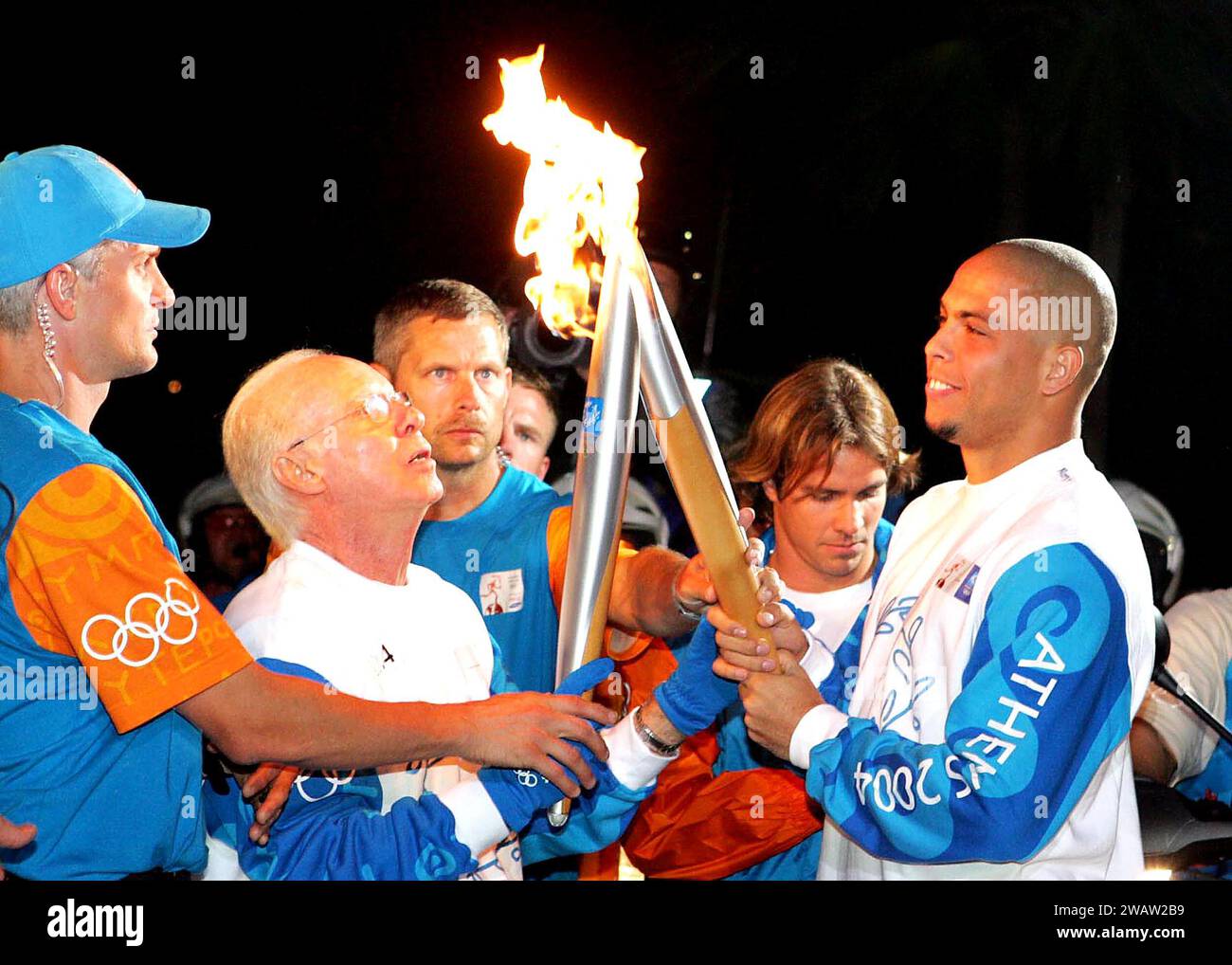 Ronaldo nazario 2004 hi-res stock photography and images - Alamy