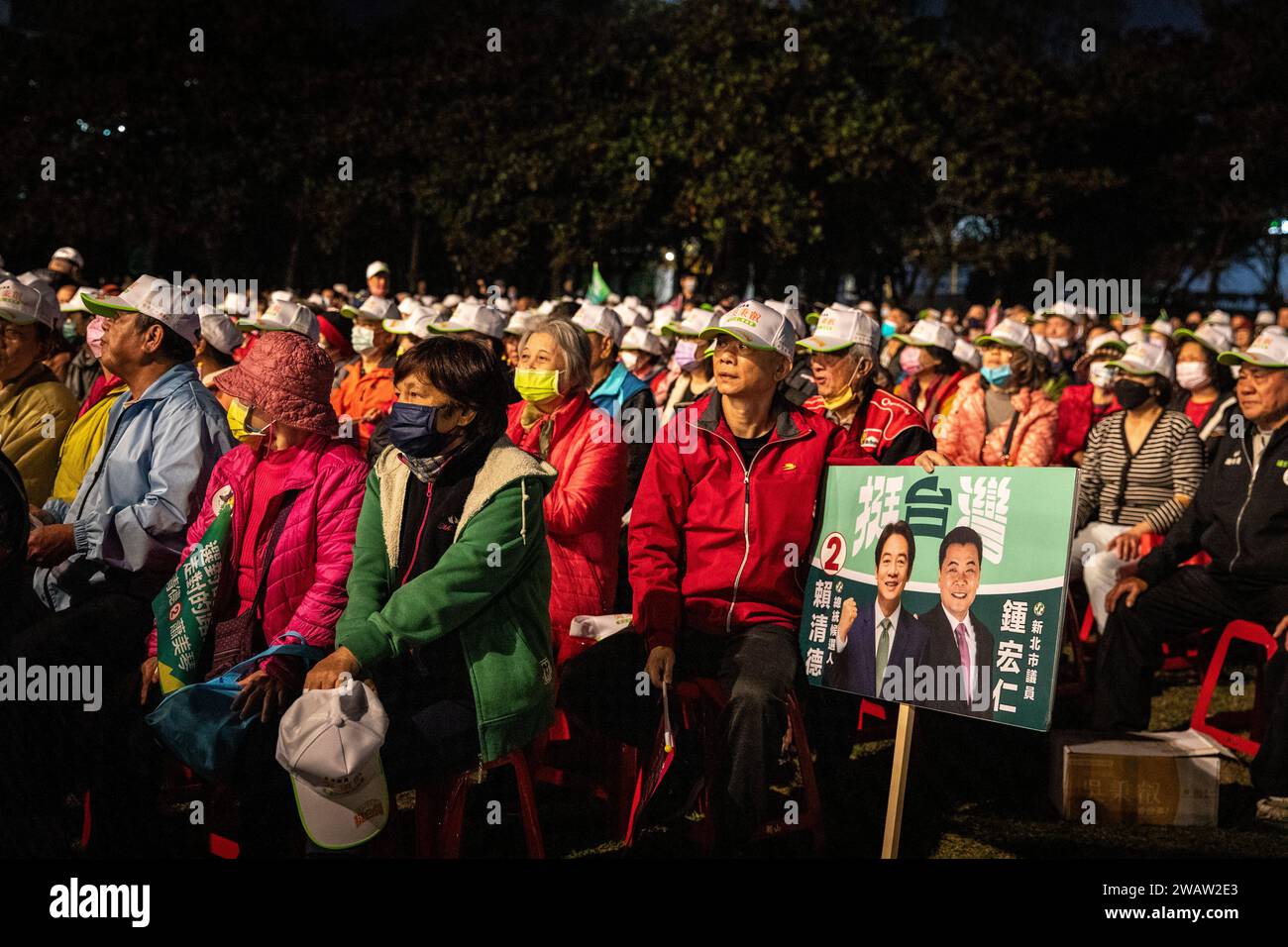 New Taipei, Taiwan. 06th Jan, 2024. Participants listen to the speeches ...