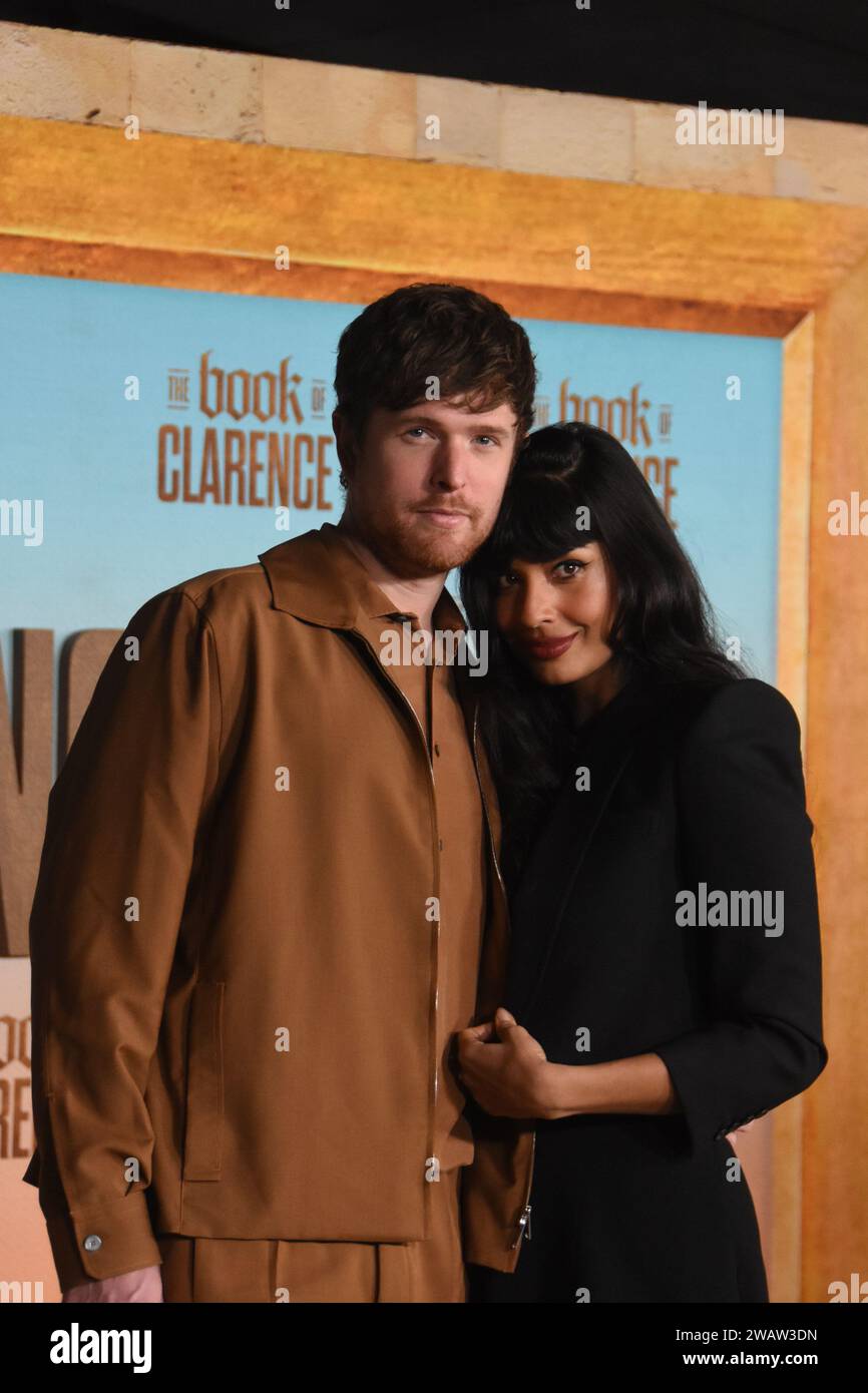 Los Angeles, California, USA 5th January 2024 Singer/songwriter James ...