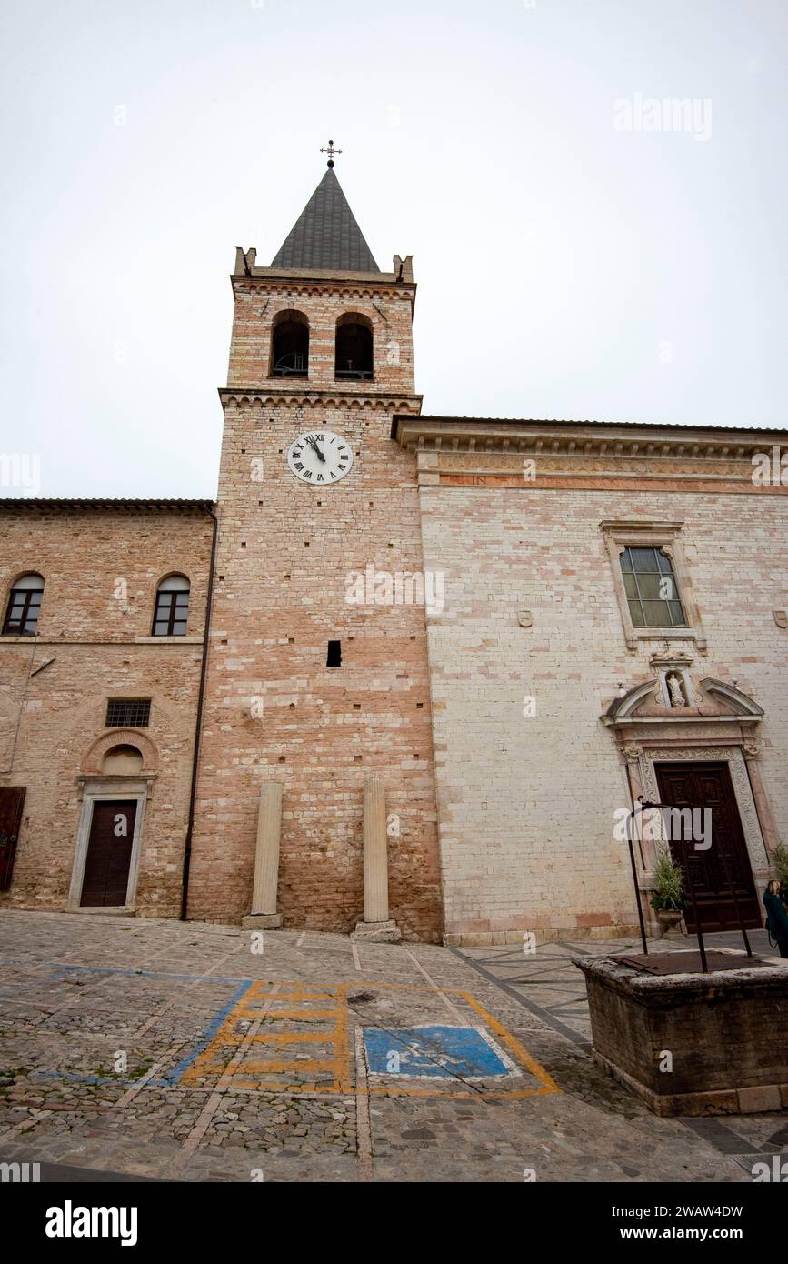 Italy santa maria maggiore street hi-res stock photography and images ...