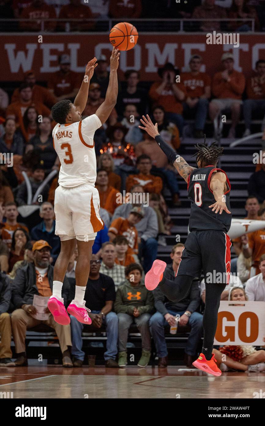 AUSTIN, TX - JANUARY 06: Texas Longhorns guard Max Abmas (3) takes a three point shot past the ...