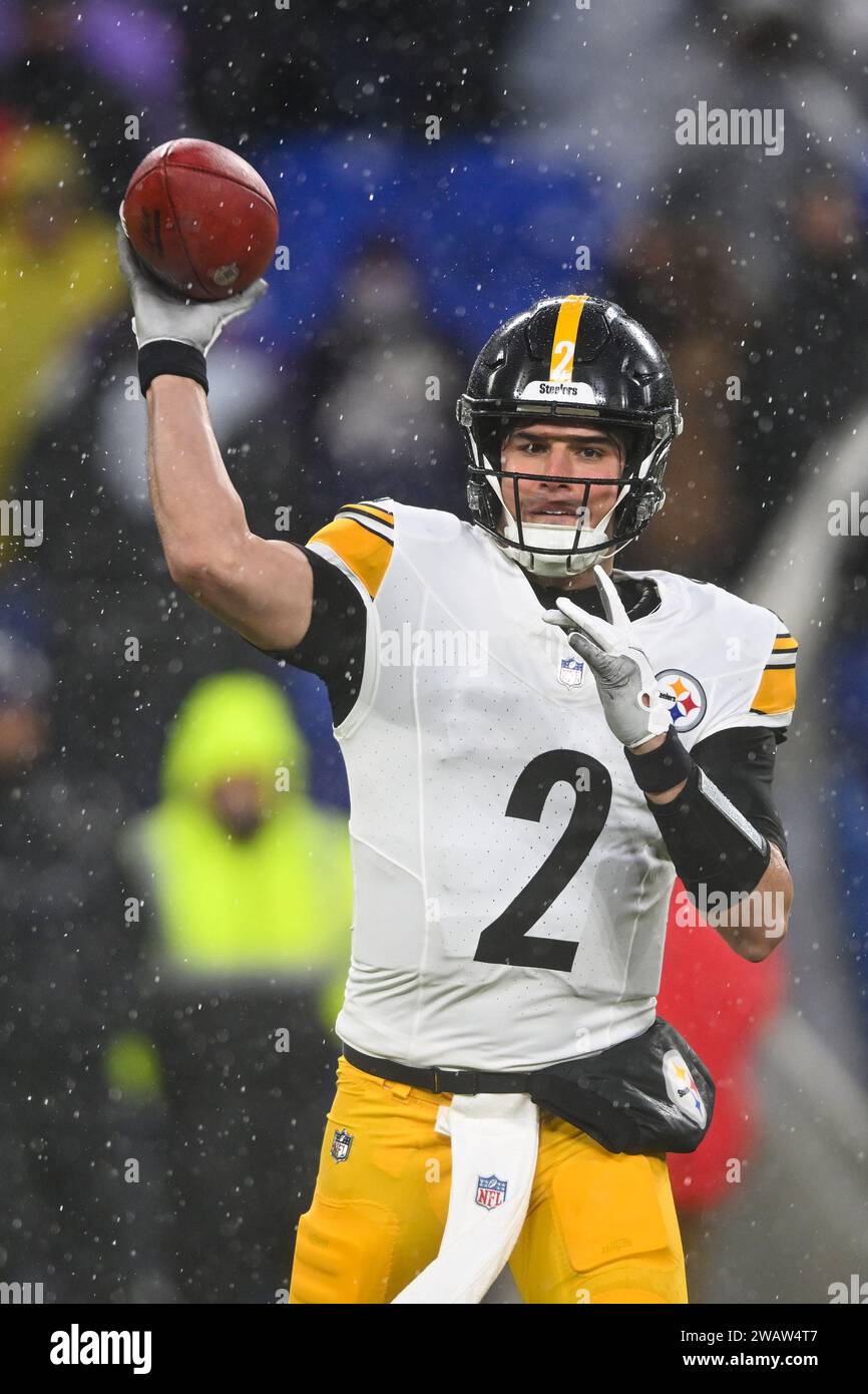 Pittsburgh Steelers quarterback Mason Rudolph (2) throws against the ...