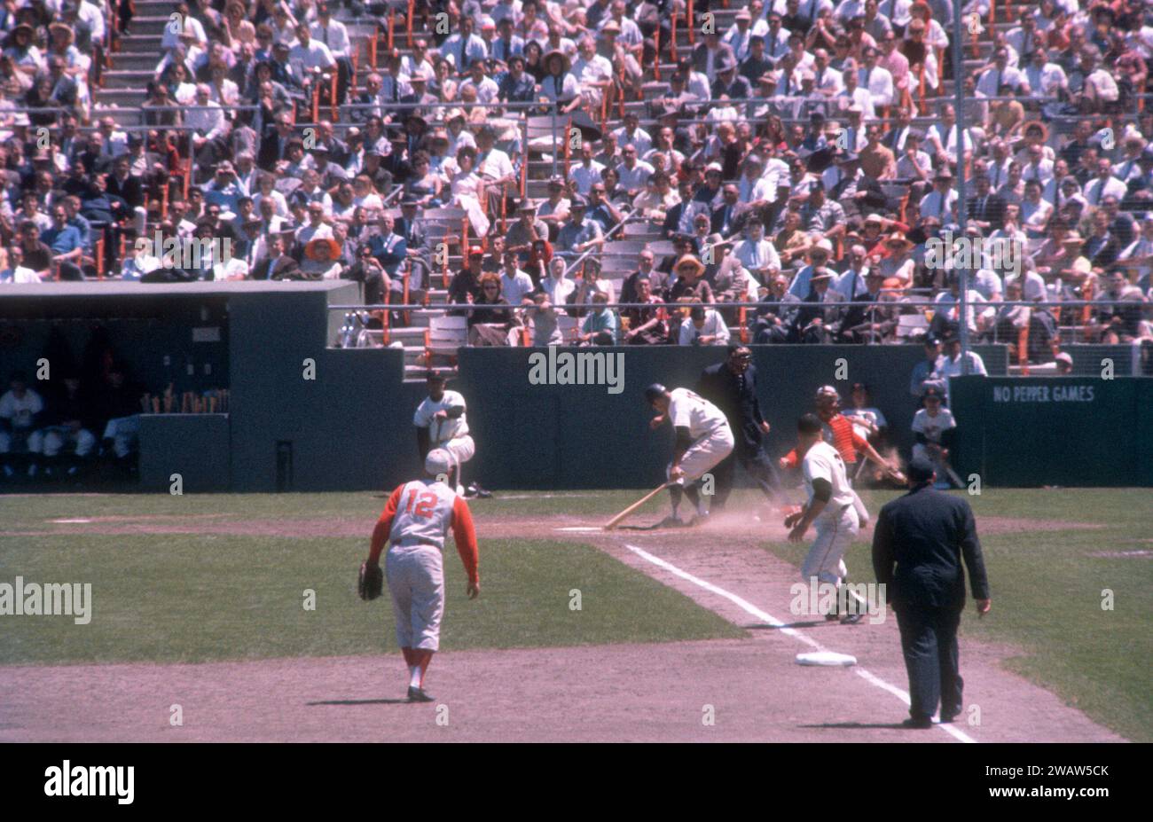 SAN FRANCISCO, CA - JULY 6: Eddie Bressoud #16 of the San Francisco ...